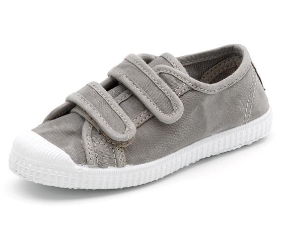 Calzado Gris Velcro – Baby Patisserie Fun And Chic