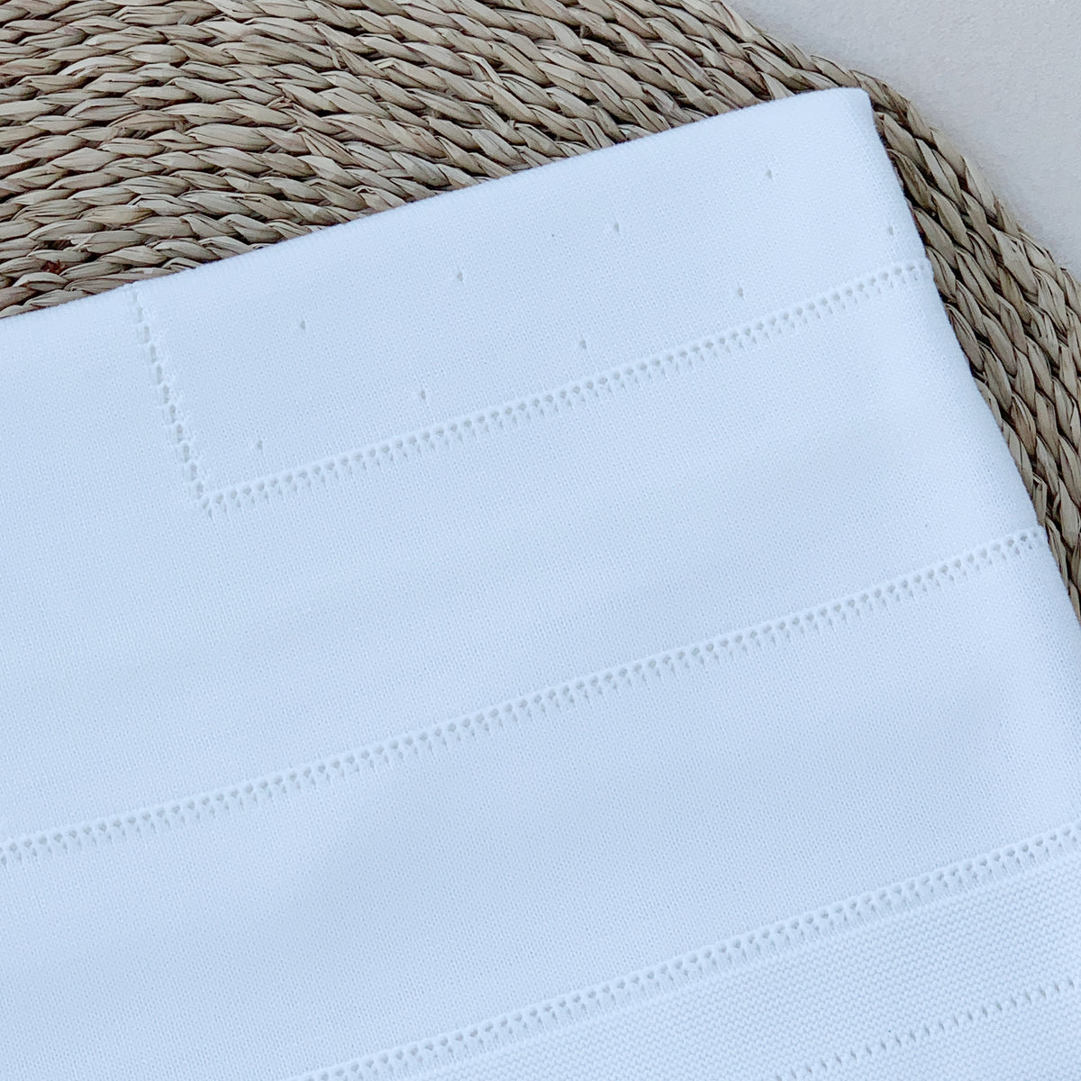 Manta 48 – Baby Patisserie Fun And Chic